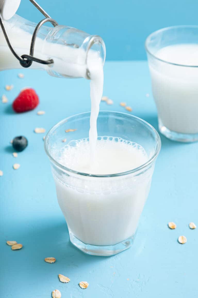 Creamy 5-Minute Oat Milk (With Flavor Options!) | Live Eat Learn
