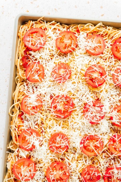 How To Make Spaghetti Pizza (Perfect For Leftover Spaghetti!)