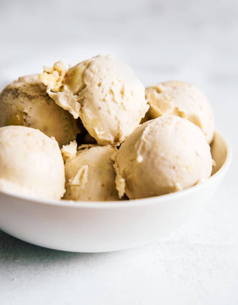 How To Make Banana Nice Cream (+ Flavor Guide!)