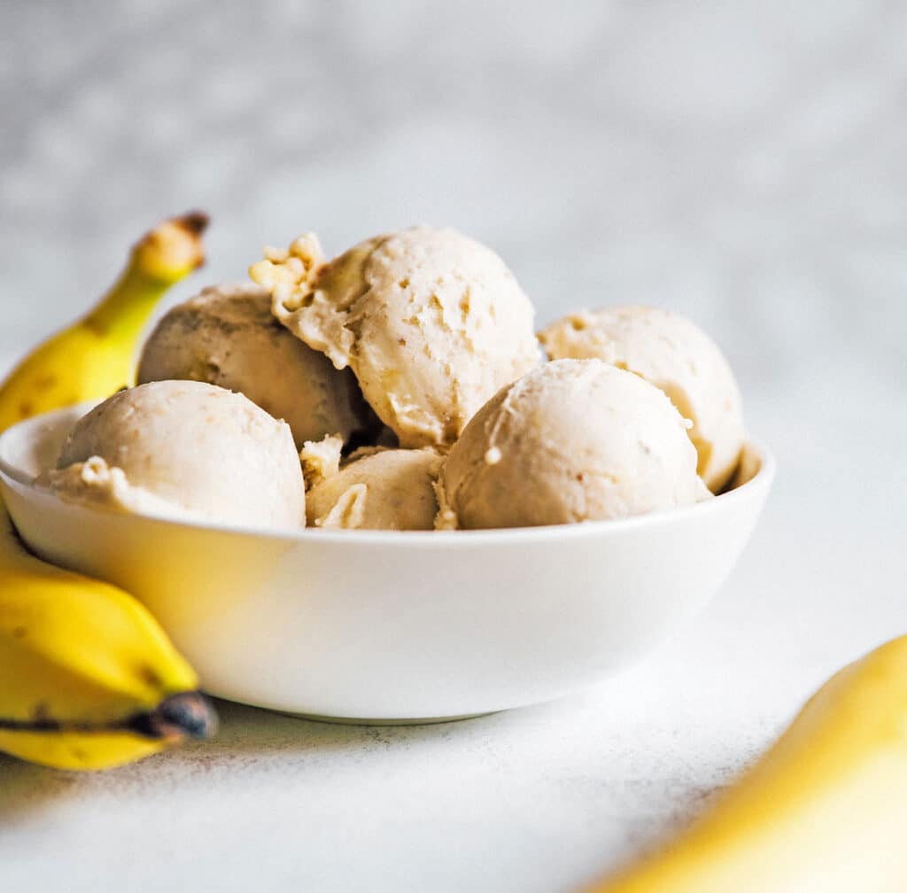How To Make Banana Nice Cream (+ Flavor Guide!)