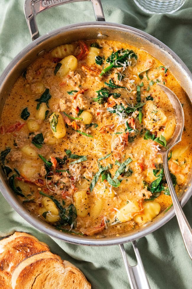 Vegetarian Marry Me Gnocchi (In Creamy Tuscan Sauce) | Live Eat Learn