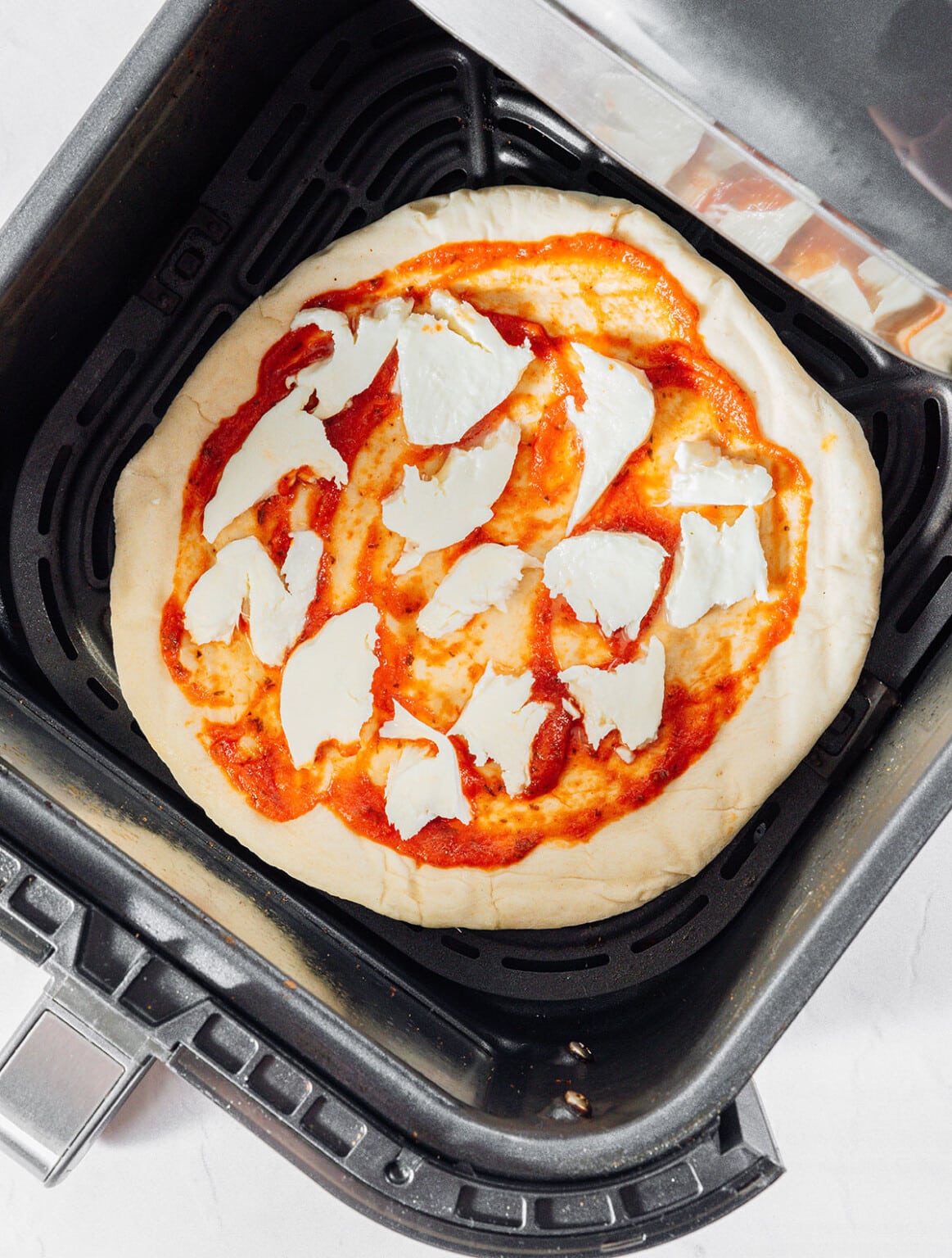 How to Make Air Fryer Pizza (With A Crispy Crust!)