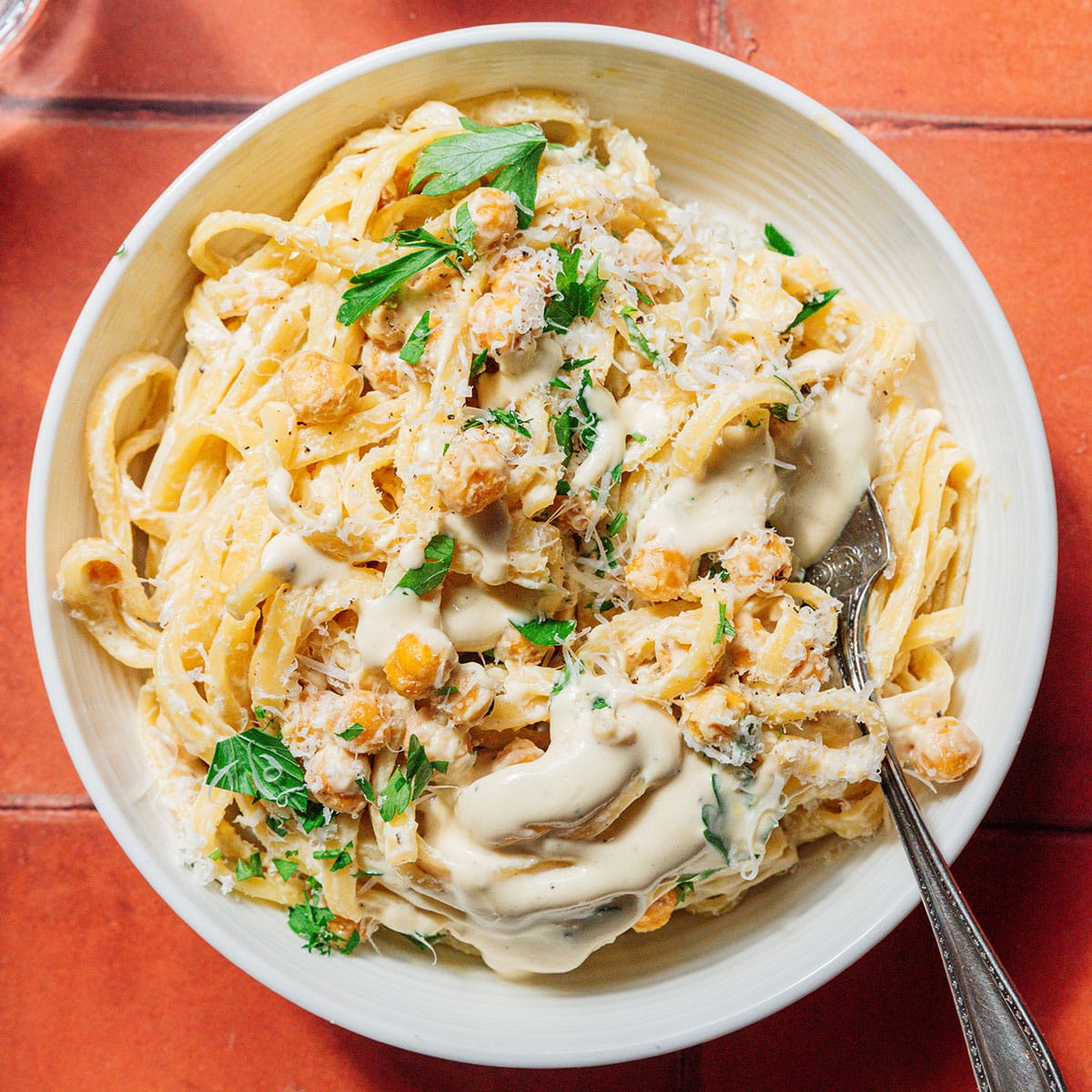 Vegan Alfredo Pasta With Crispy Chickpeas | Live Eat Learn