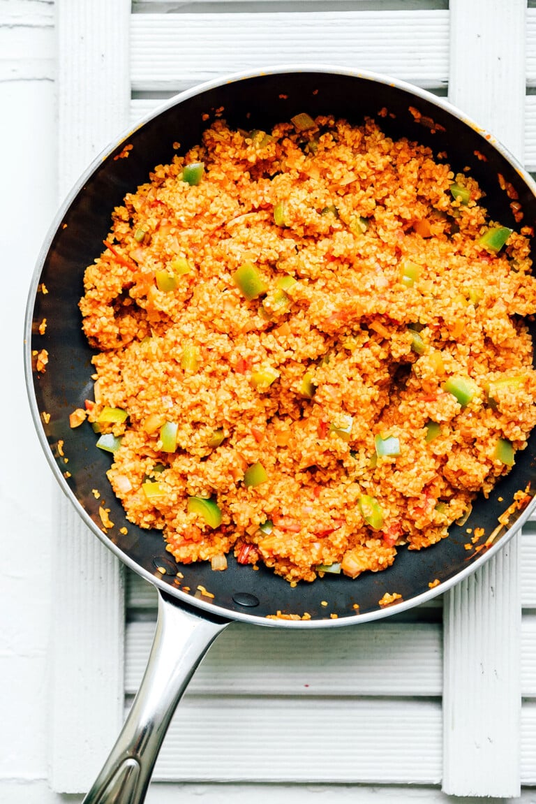 Easy Bulgur Pilaf Recipe (25 Minutes) | Live Eat Learn