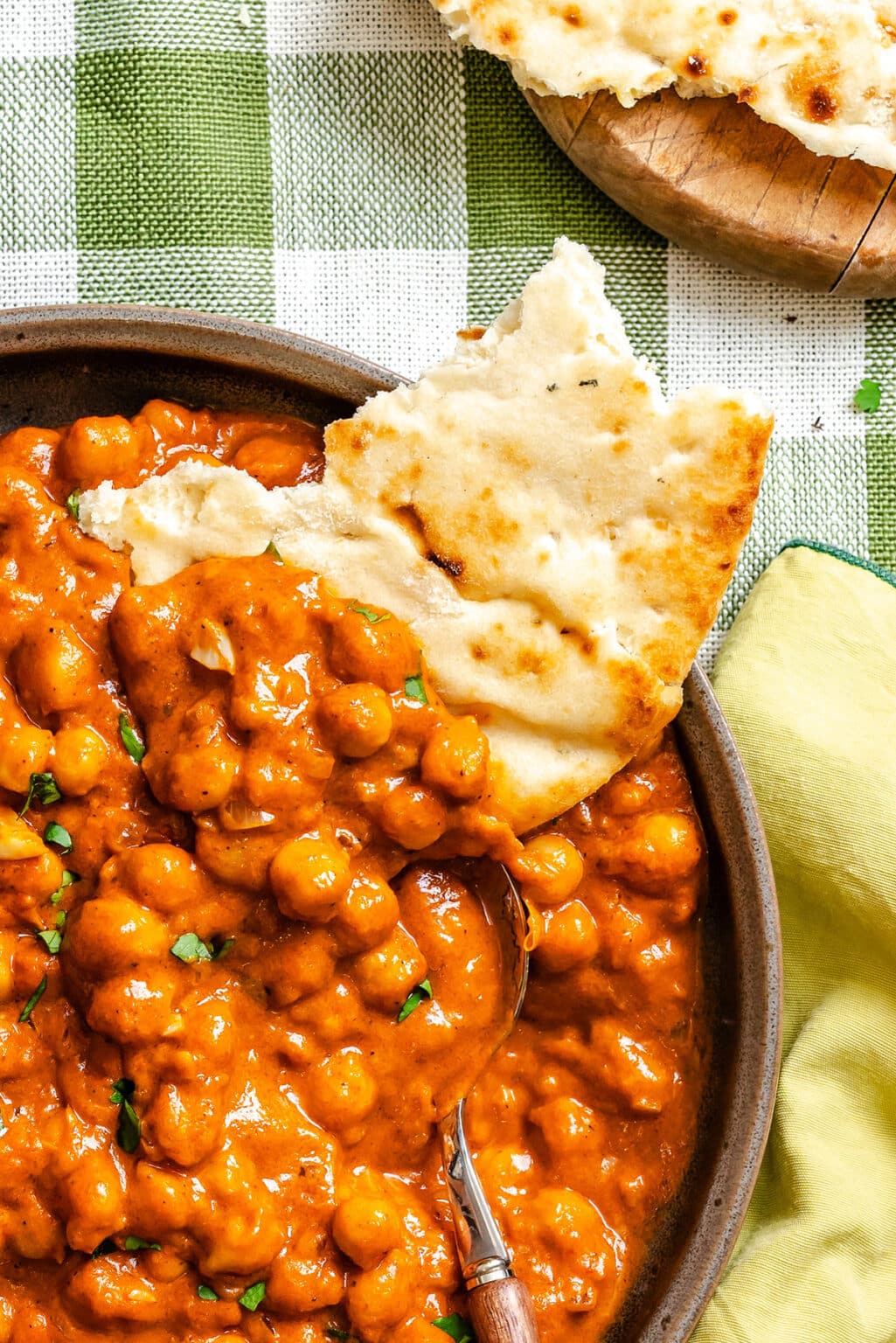 30-Minute Indian Butter Chickpeas (Vegan) | Live Eat Learn